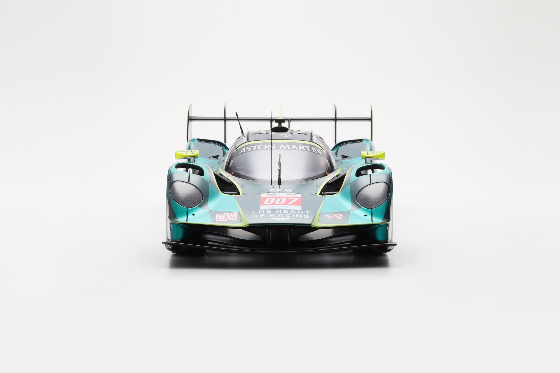 Aston Martin Valkyrie No.007 ASTON MARTIN THOR TEAM Le Mans 24H 2025 H ...